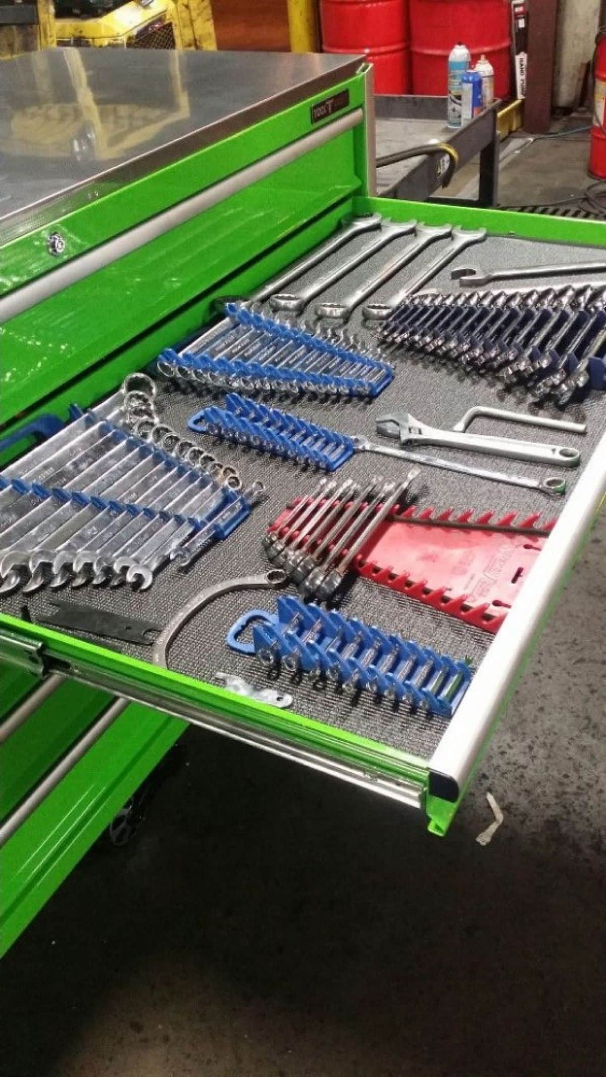 Tool Vault Elite 72″ 17 Drawer Tool Cabinet – StrictlyToolBoxes.com