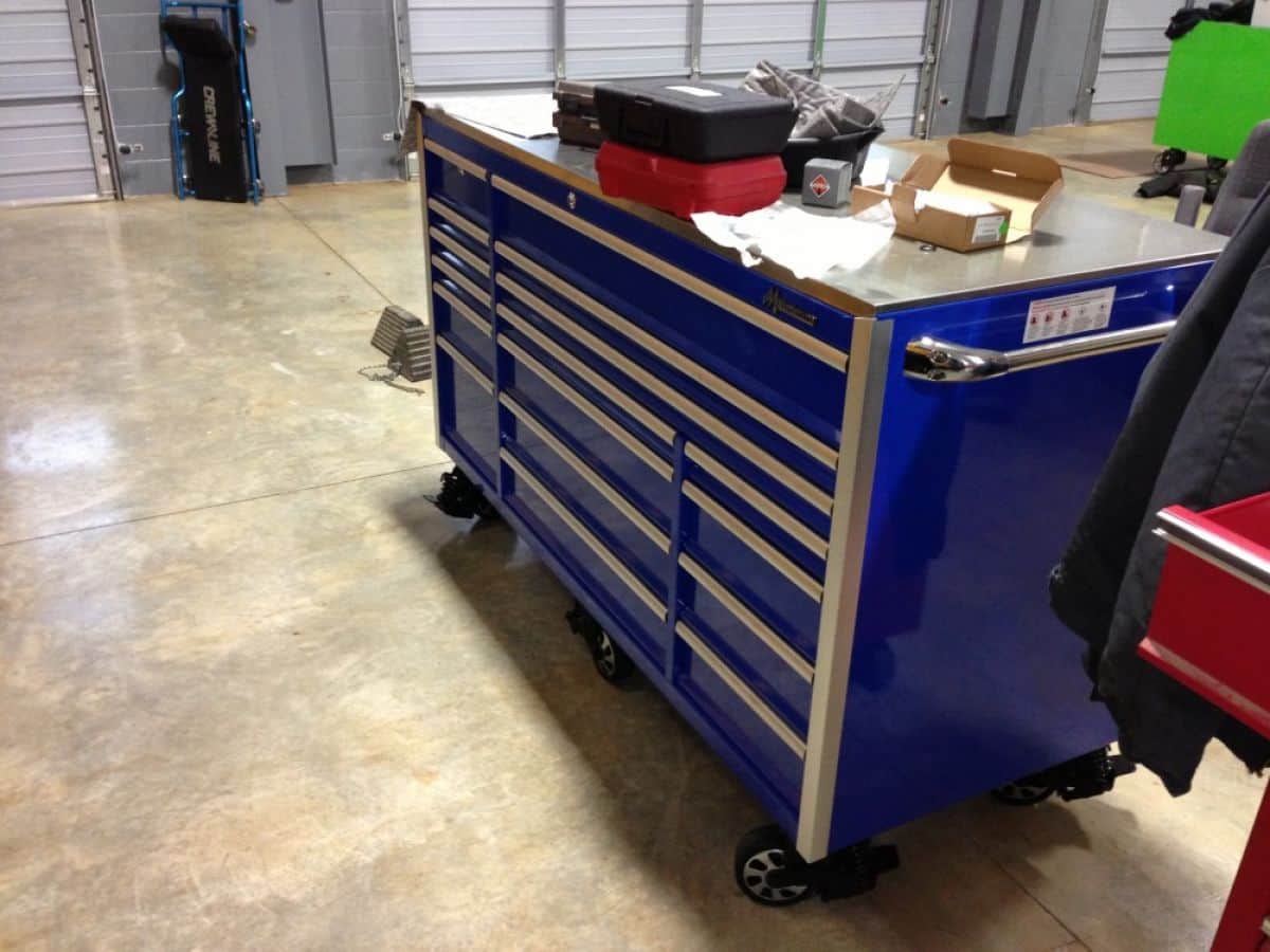 Tool Vault Elite 72″ 17 Drawer Tool Cabinet – StrictlyToolBoxes.com