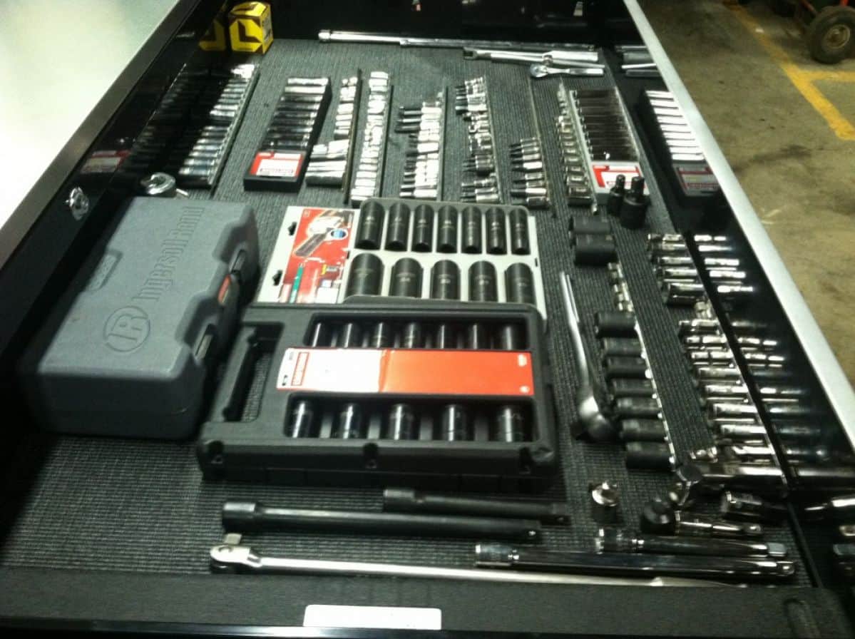 Tool Vault Elite 72″ 17 Drawer Tool Cabinet – StrictlyToolBoxes.com