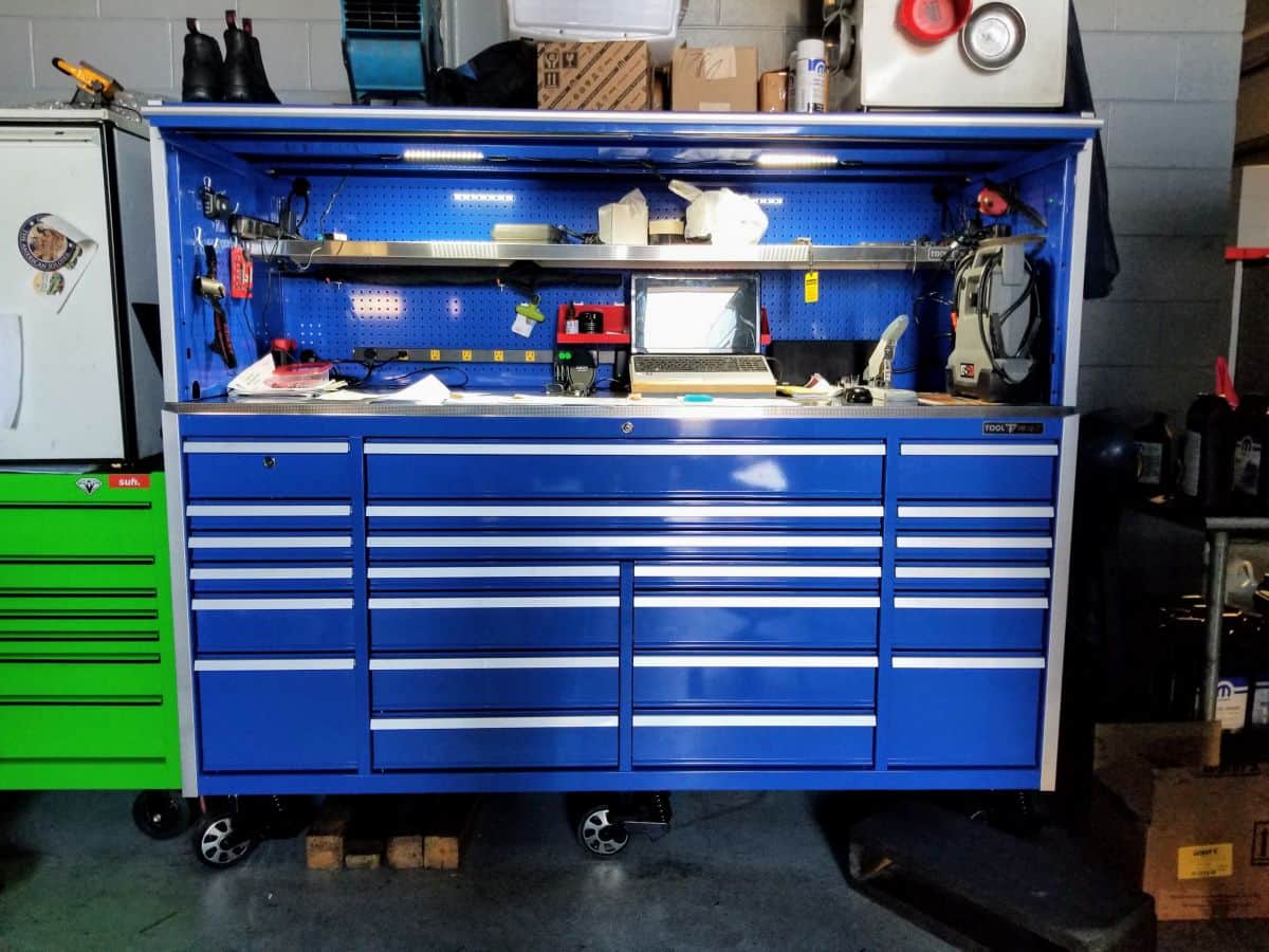 Tool Vault Elite XL 84” 23-Drawer Roller Cabinet with Hutch ...