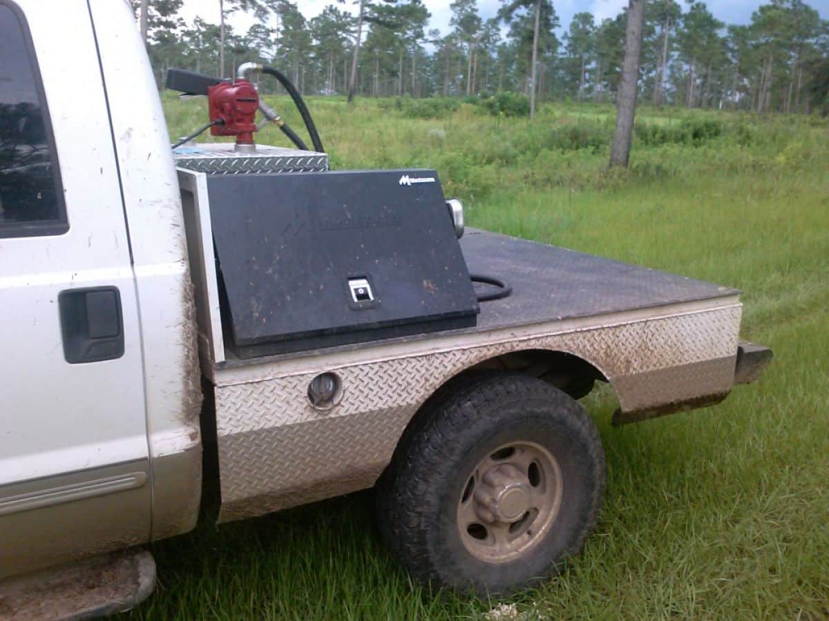 Montezuma Professional Portable Tool Box – ME300B – Medium (30″ x 15″D ...