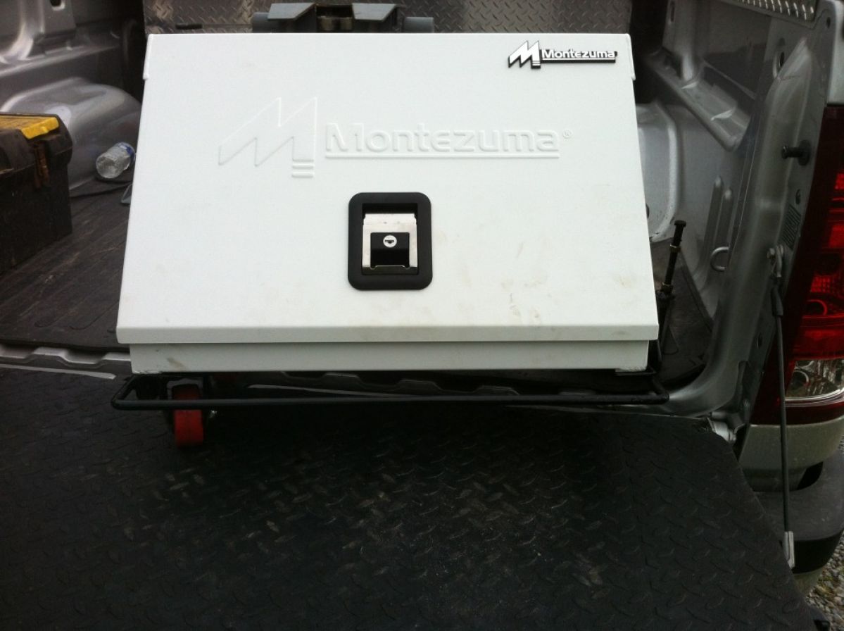 Montezuma Professional Portable Tool Box – SM200B – Small (22 ½” x 13″D ...